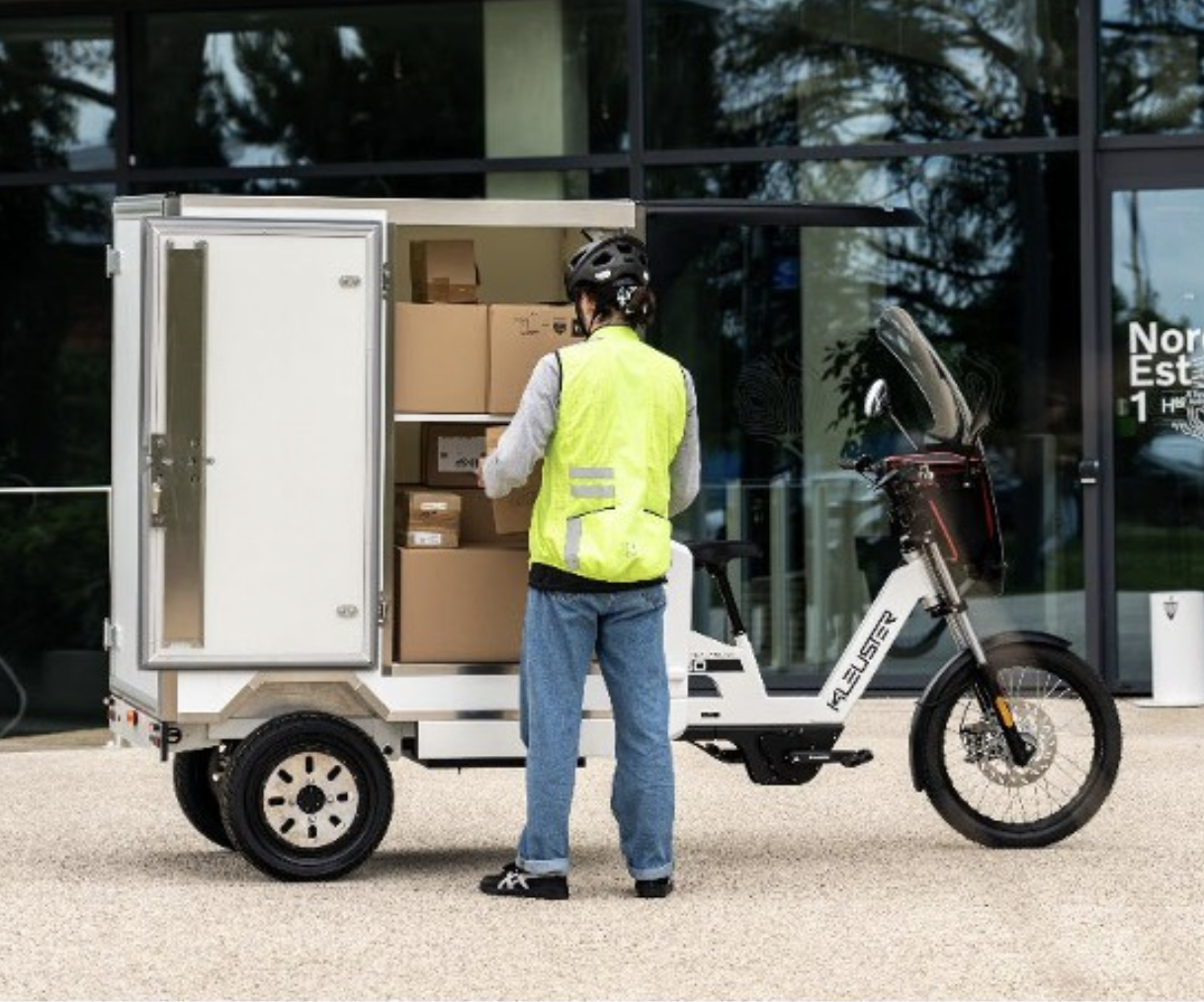 Cajas logísticas para portacargas traseros - HYPABOX